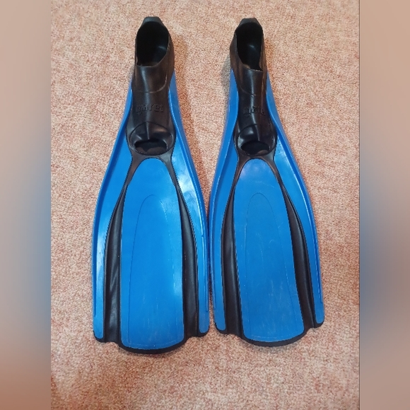 Mares | Other | Mares Size 44 Diving Fins 6 575 Scuba Flippers Blue 6 ...